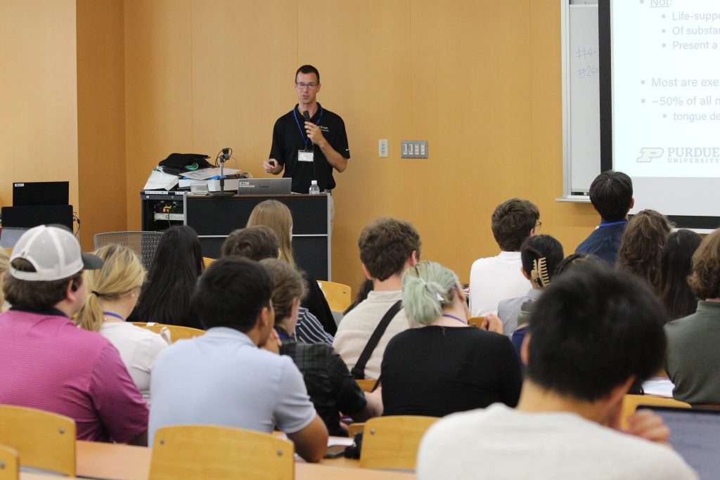 Purdue大学の皆さんがCRIETOに来訪されました - 東北大学病院